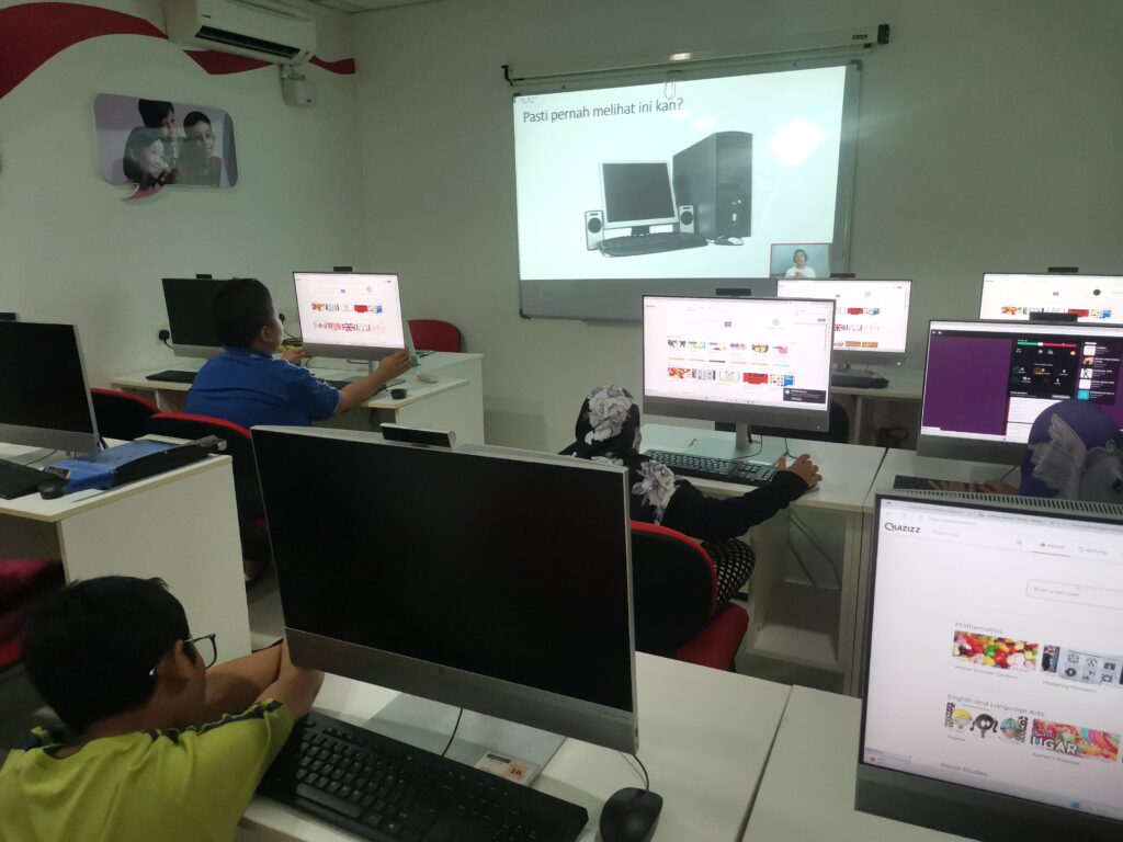 Laporan November 2023 – Kelas ICT (Pengenalan Komputer) – NADI Pekan Ijok